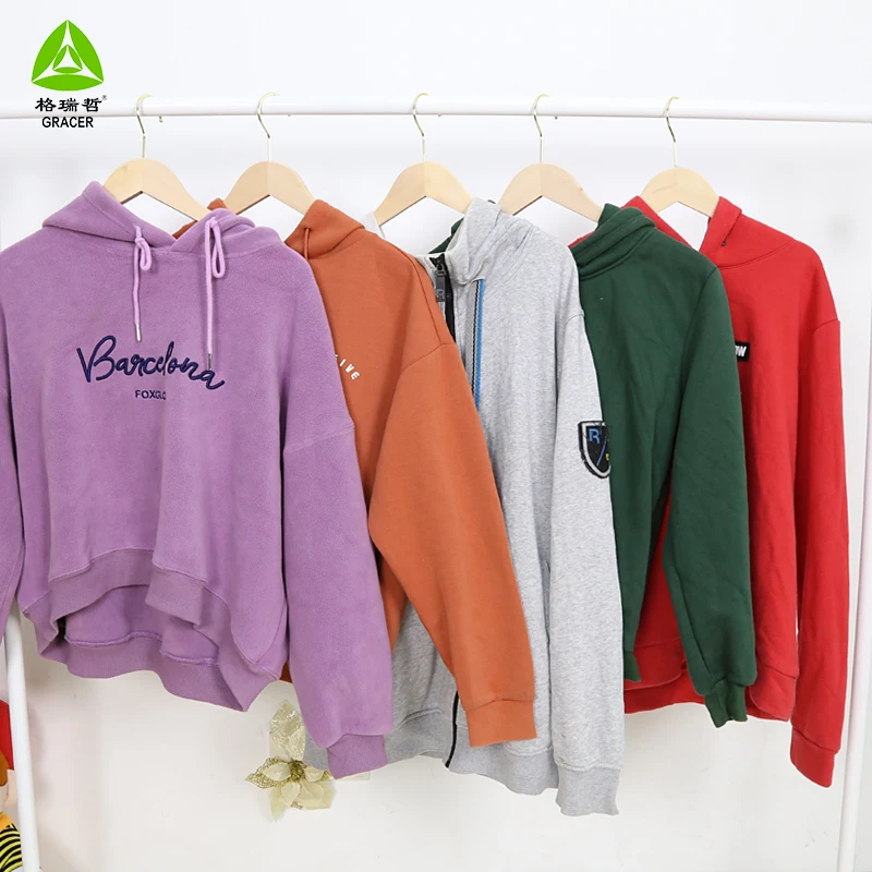 Shop High Quality Second Hand Brand Clothes Bundle