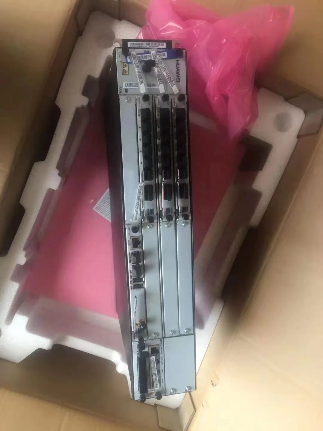 5G Base Station Chassis BBU5900 - HW Quality & Performance