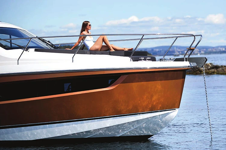 Custom-Built Deep-V Steel Trawler Yacht with Inboard or Outboard Motor ...