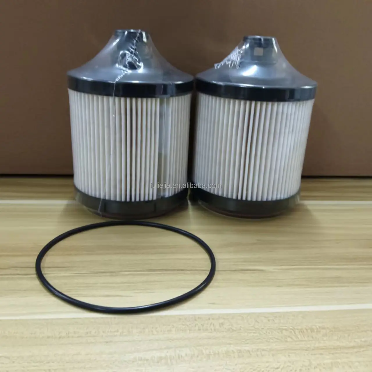 Spare Parts Fuel Filter Element L111000000692 for Perkins