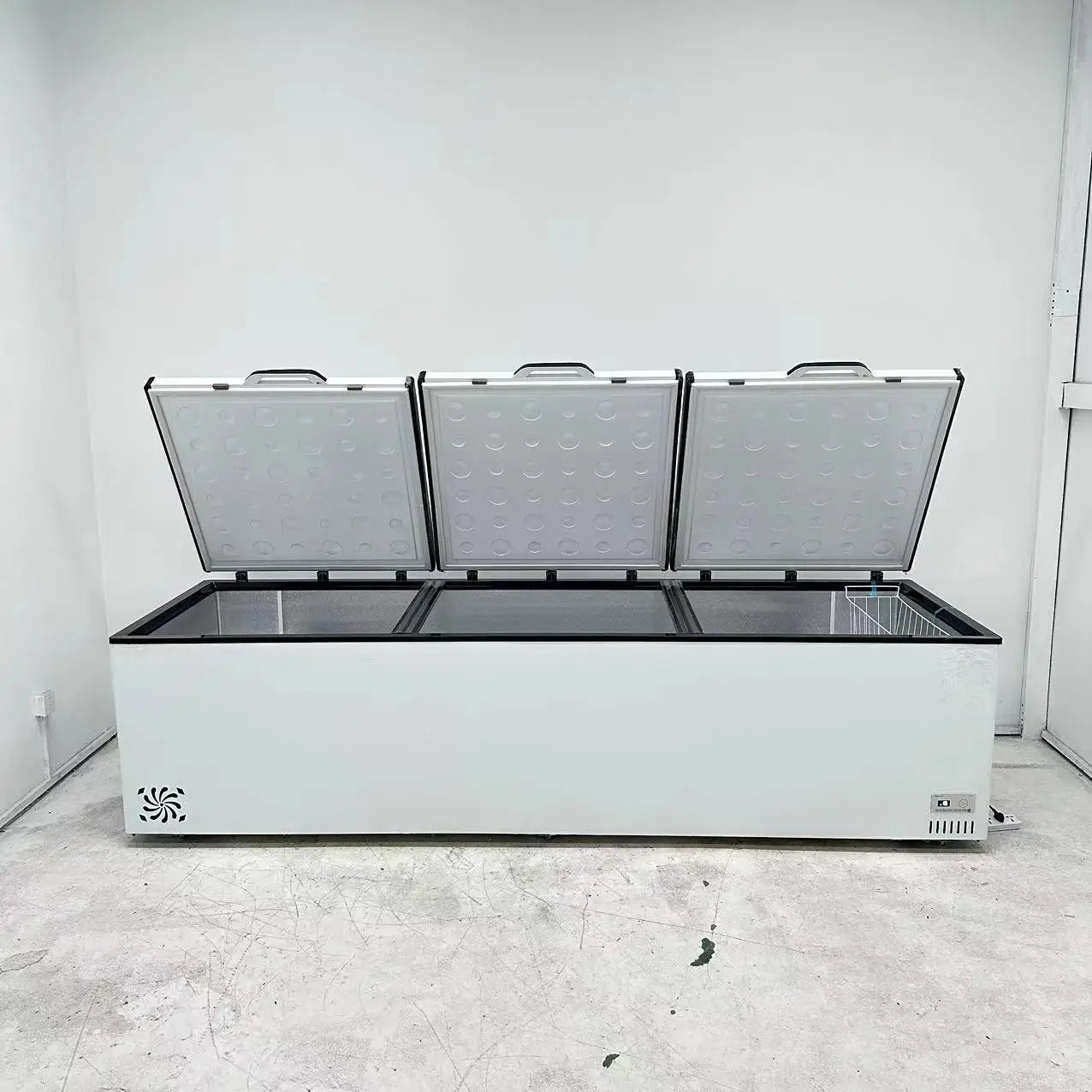 Chest Freezer 1000L - Efficient Organizer Bins Wholesale
