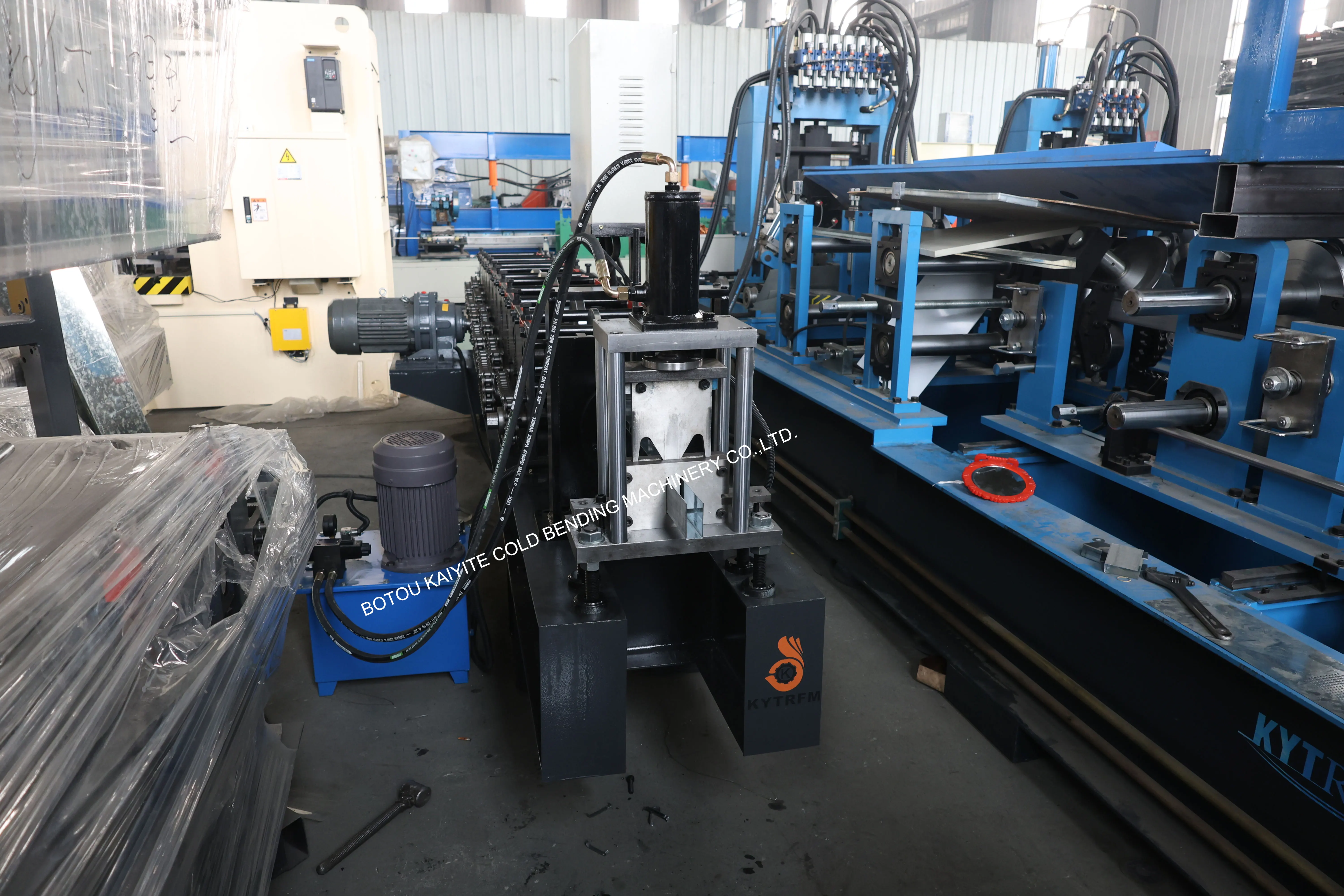 Manufacture Roller Shutter Door Guide Rail Track Roll Forming Machine| Alibaba.com