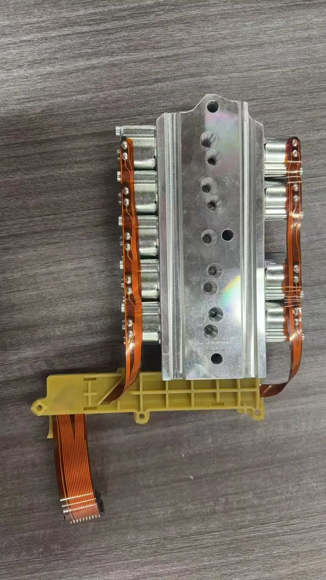 Truck Spare Part Solenoid Block 4213673504 21911584 for VOLVO Truck ...