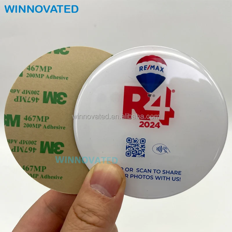 Touchless RFID Restaurant Carte Support - Winnovated NFC Menu Stand