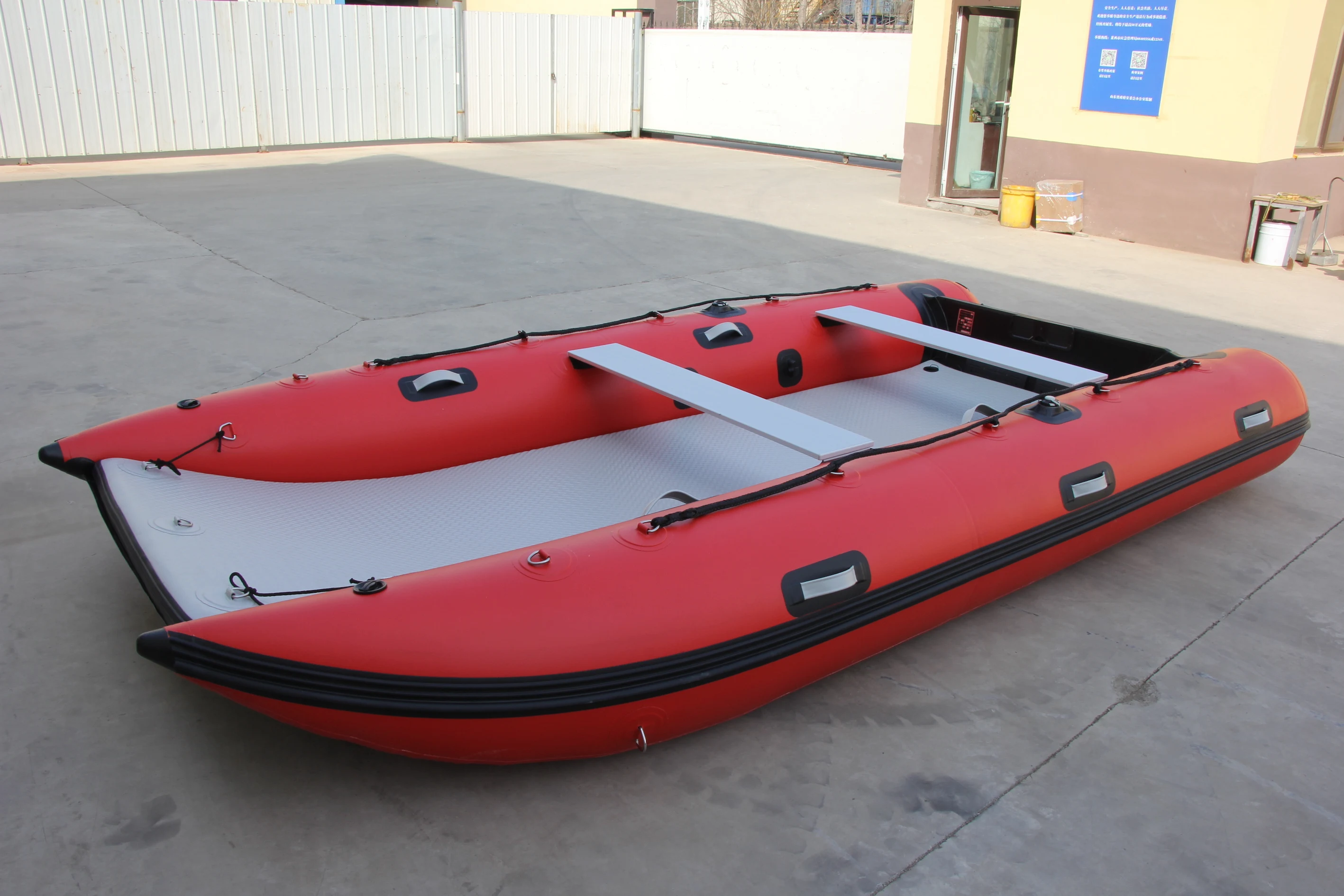 High Level Inflatable Sailing Catamaran Boat Kayak Boat