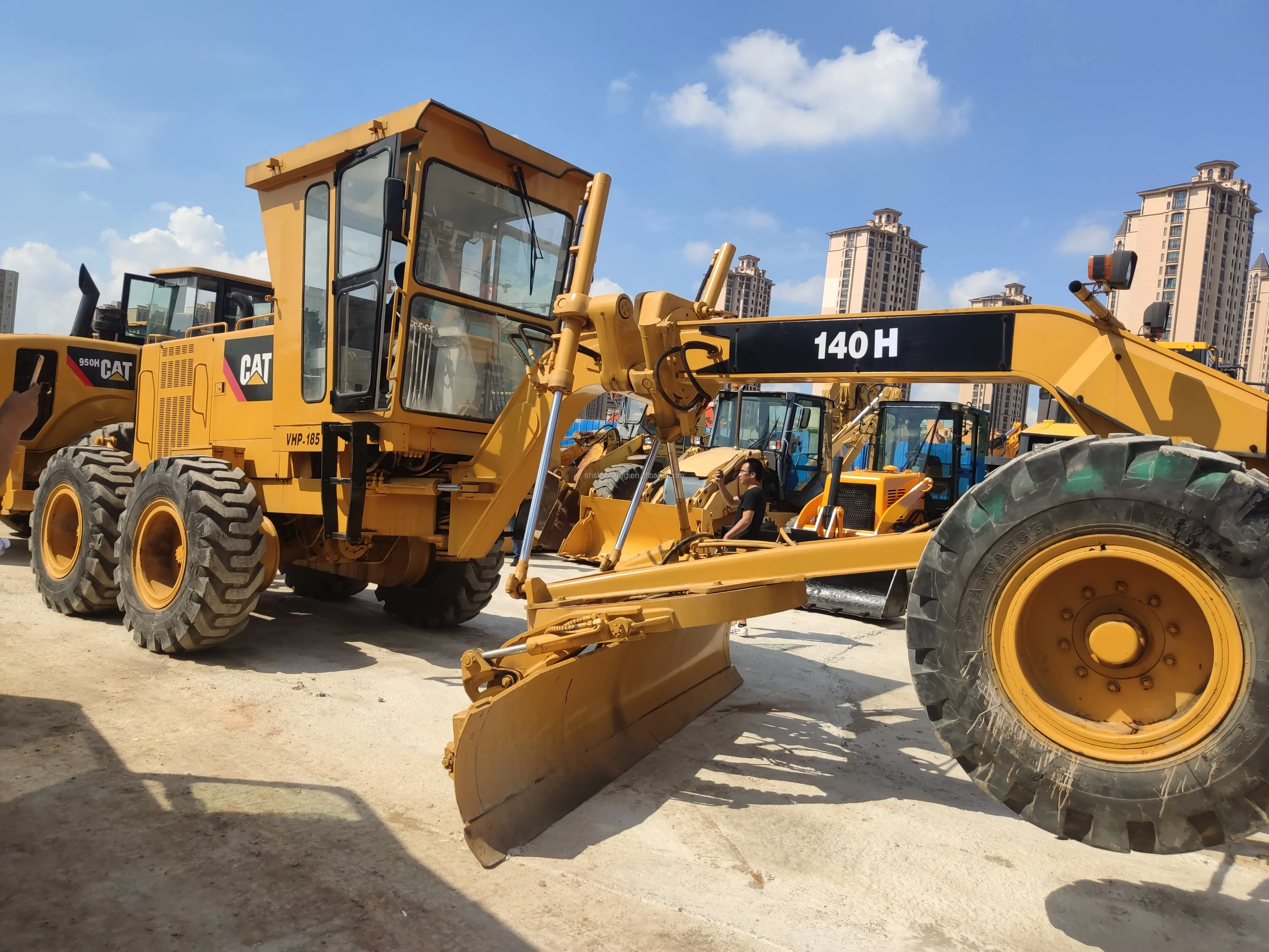 Caterpillar Motor Grader 140H for Sale - Second Hand