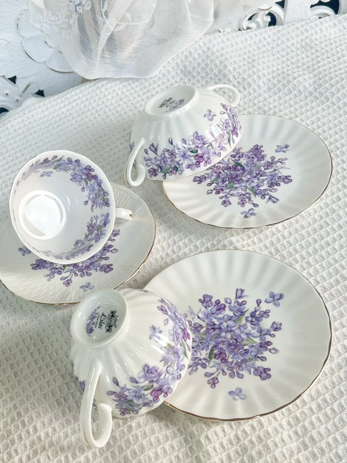 Monet's Back Garden Romantic Purple Lilacs Design Fine Bone China ...