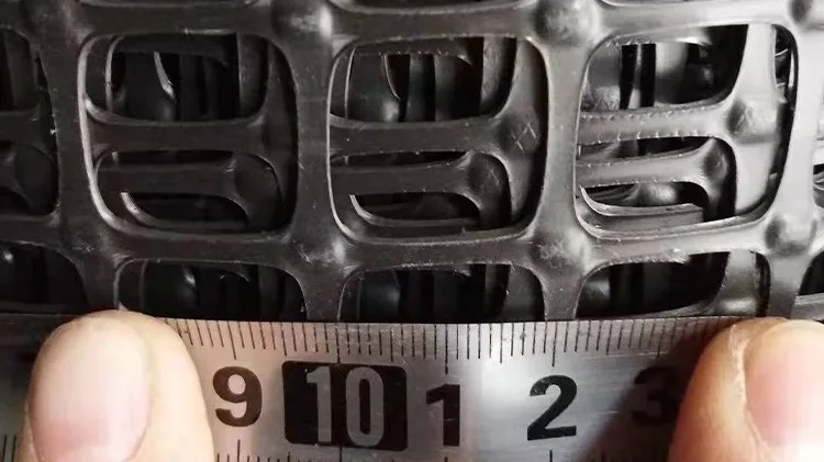 Factory Sale Plastic Material Biaxial Geogrid Bx1100 Bx1200 Tensar ...