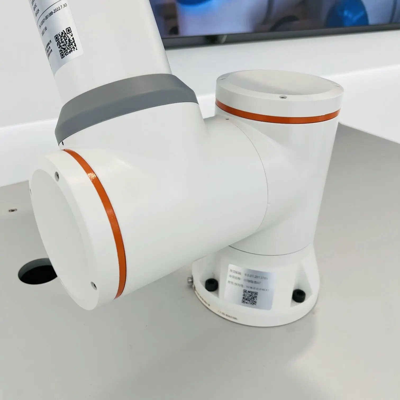 Open Source 3d Pick And Drop Robotic Arm Corobot Arm 5kg 992mm ...