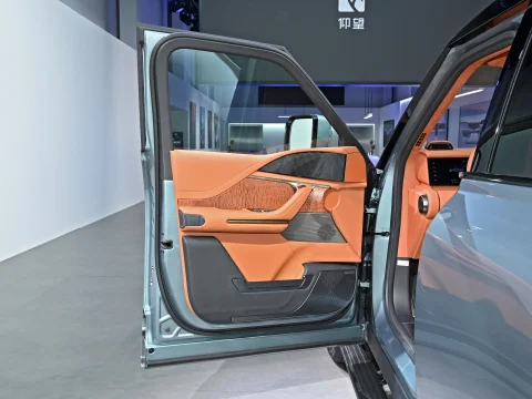 BYD Yangwang U8 EV - Premium Hybrid SUV with 180km Range