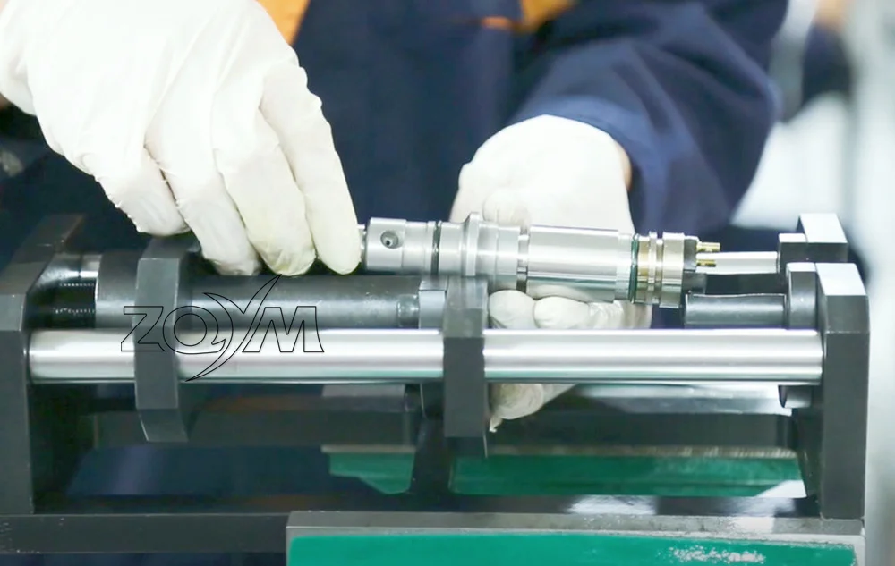 Common Rail Diesel Engine Injector 4384786 Remove Tools Injector Tools ...