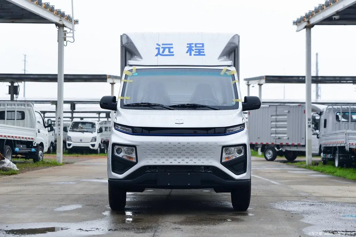 Geely Farizon F1E Electric Truck - 250km Range Urban Transport