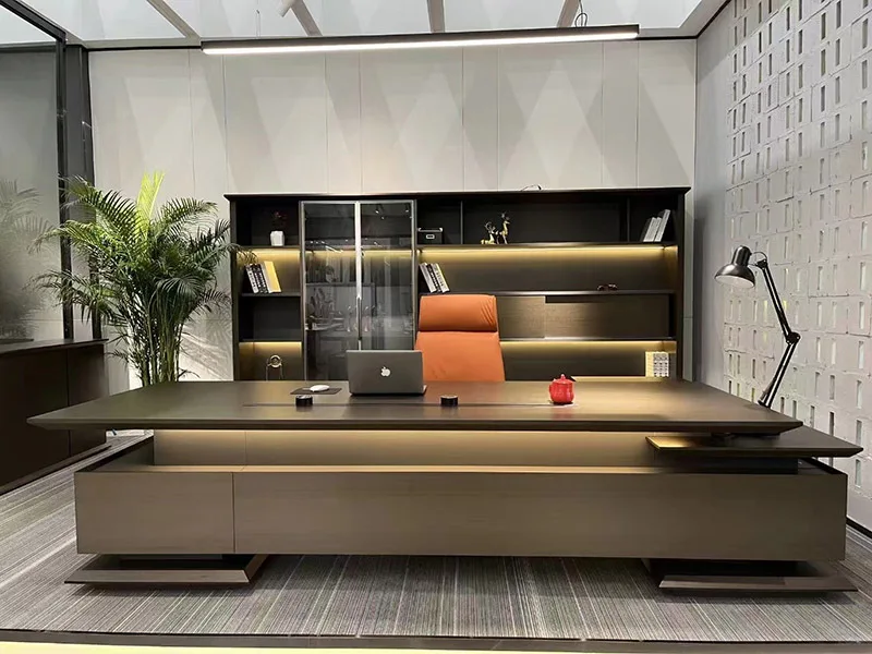 Executive Desks by Fuma - Stylish & Functional Solutions