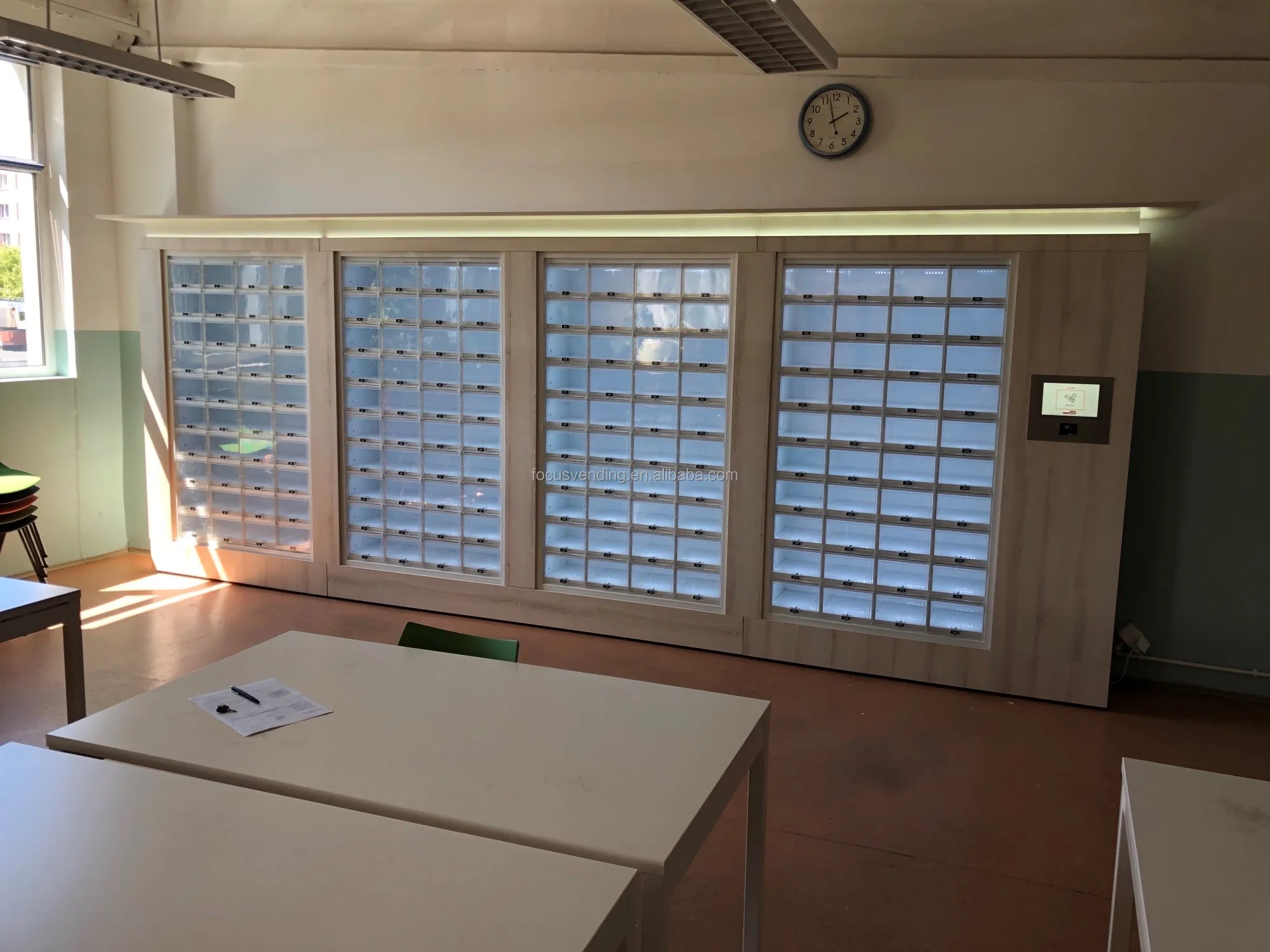 FOCUSVEND Customized Smart Locker Vending Machine - Multi Vend Solution