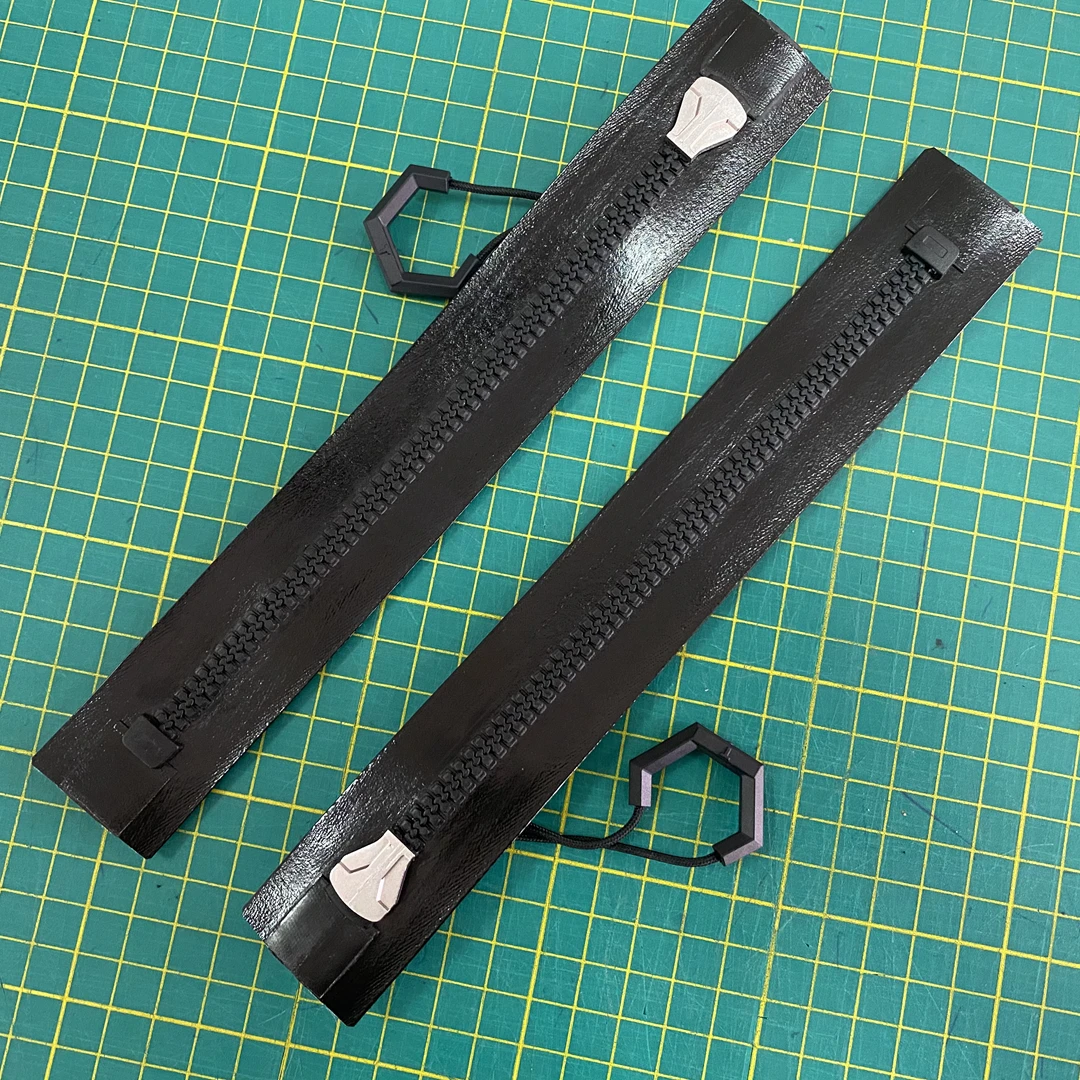 Topaz Airtight Zipper for Waterproof Pockets on Swim Shorts