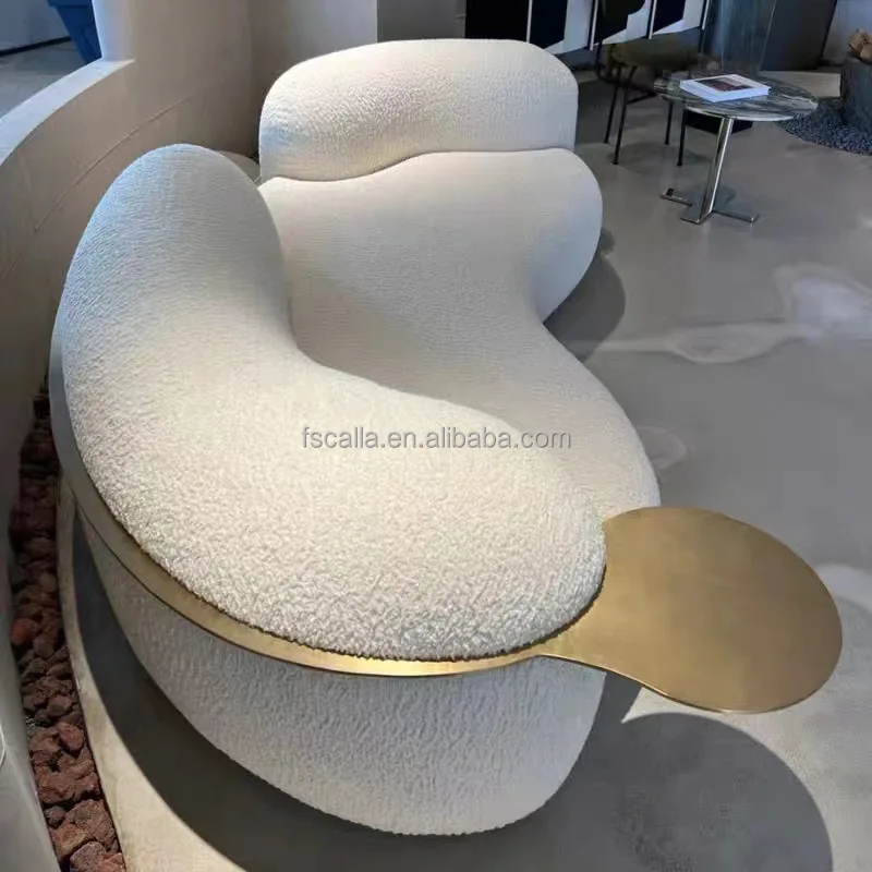 Luxury Living Room S Shape Sectional Sofa with Coffee Table