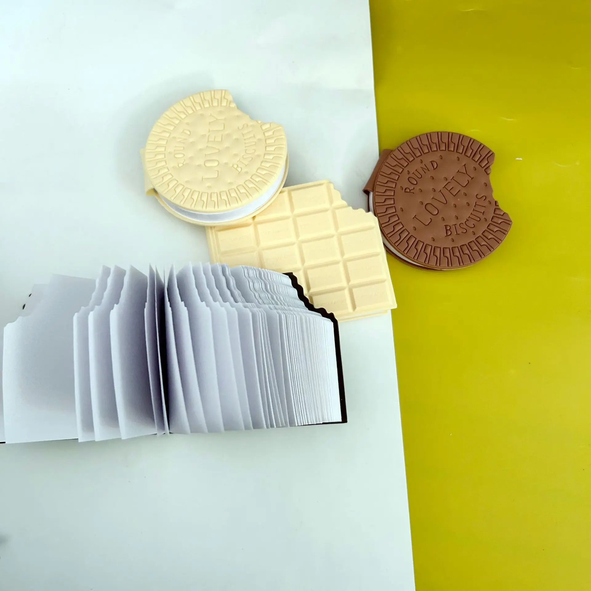 Creative Chocolate Scented Note Pad Memo Pad Mini Notebook Student ...