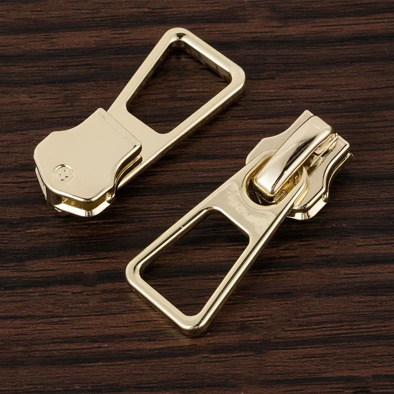 Wholesale 8# Light Gold Automatic Zipper Pulls Custom Trapezoidal Metal ...