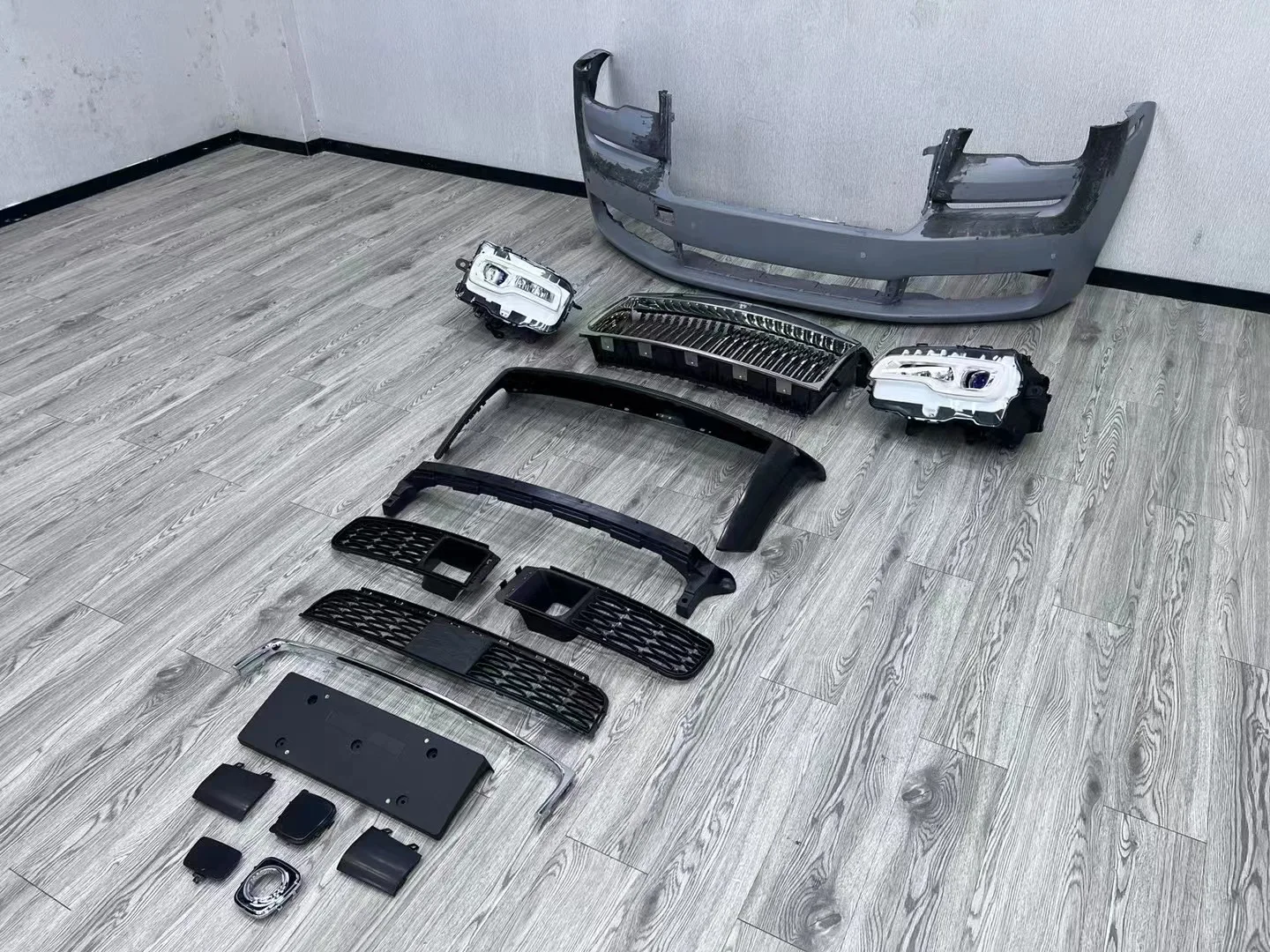 Auto Accessories Front Bumper Body Kit For Rolls-royce Ghost 2010 -14 ...