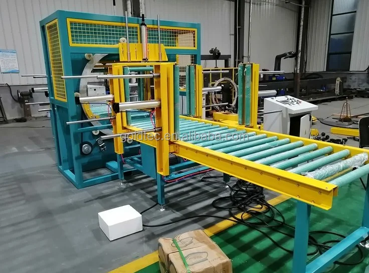 Goldtec Horizontal Stretch Wrapping Machine - Efficient Packaging