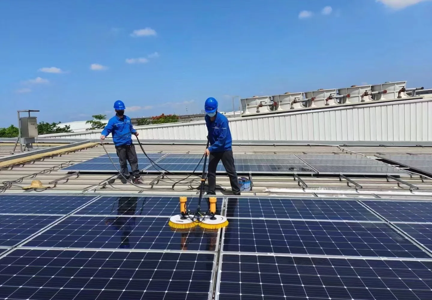 Dedicated For Birds Droppings Rust Stubborn Stain Solar Panel Cleaning ...