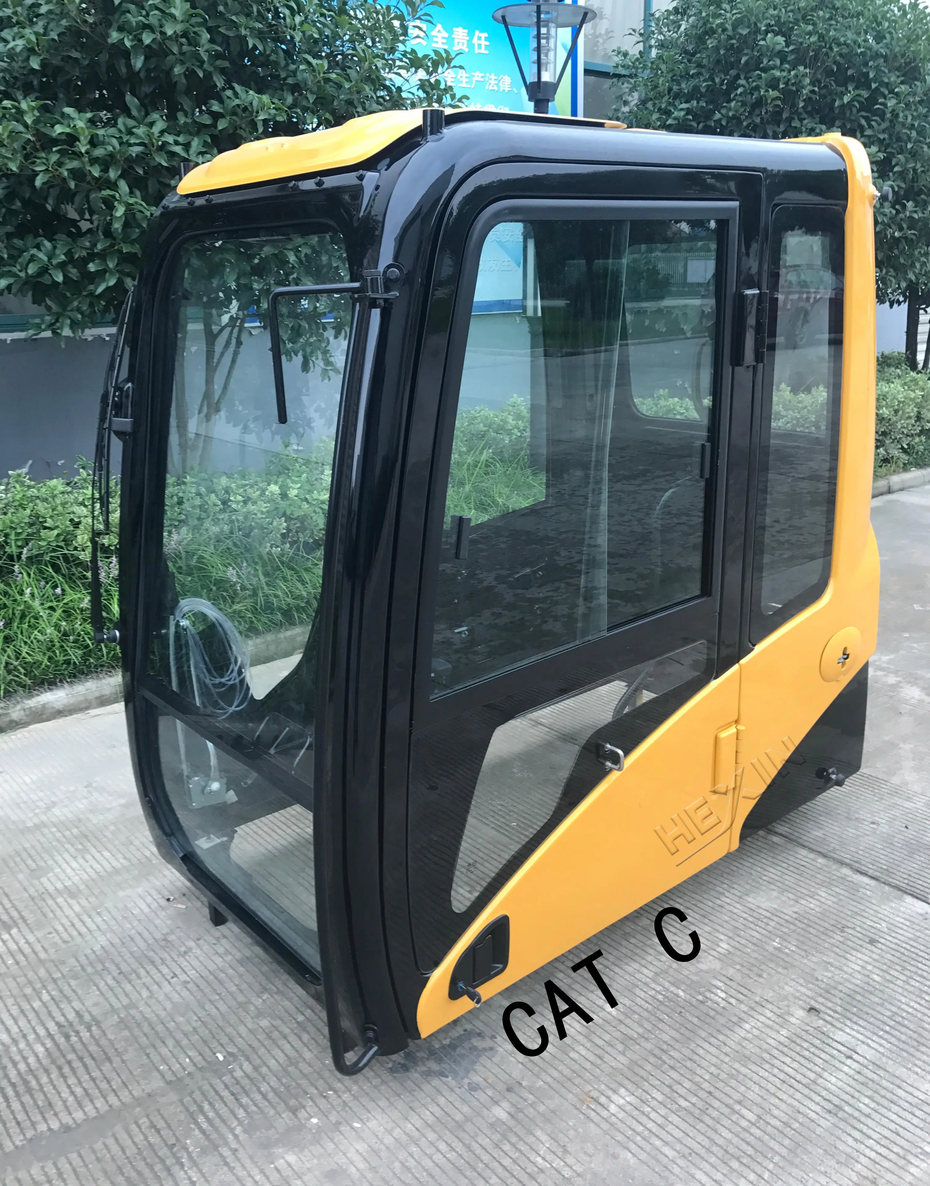 Excavator Glass Windows - High Quality & Durable Parts