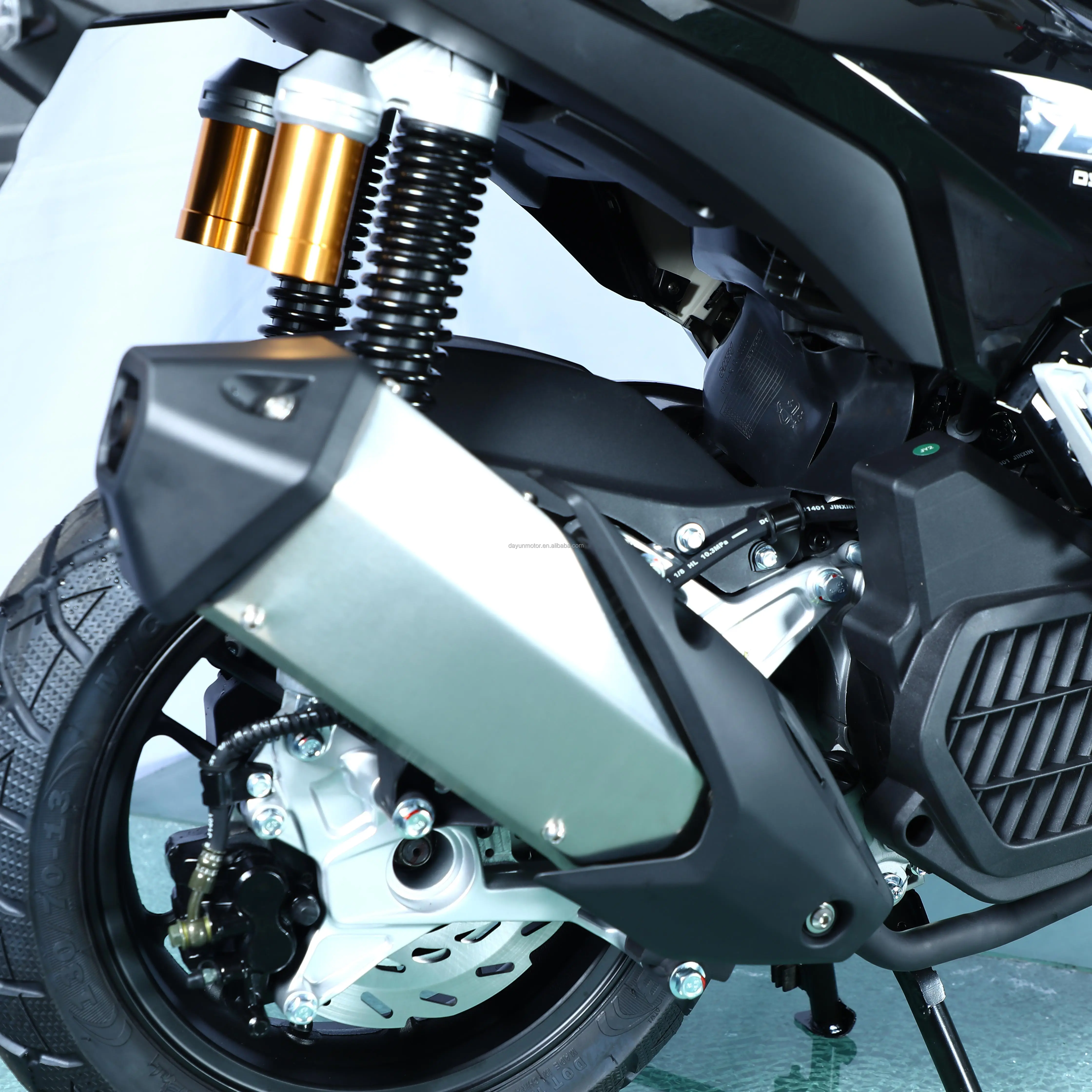 DAYUN 150cc Water Cooled Scooter - White, Top Speed 90KM/H, Ideal for ...
