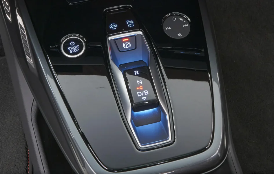 Ev Car Audi Q5 E-tron 40 Star Radiant - Mech Set (star Knight Edition ...