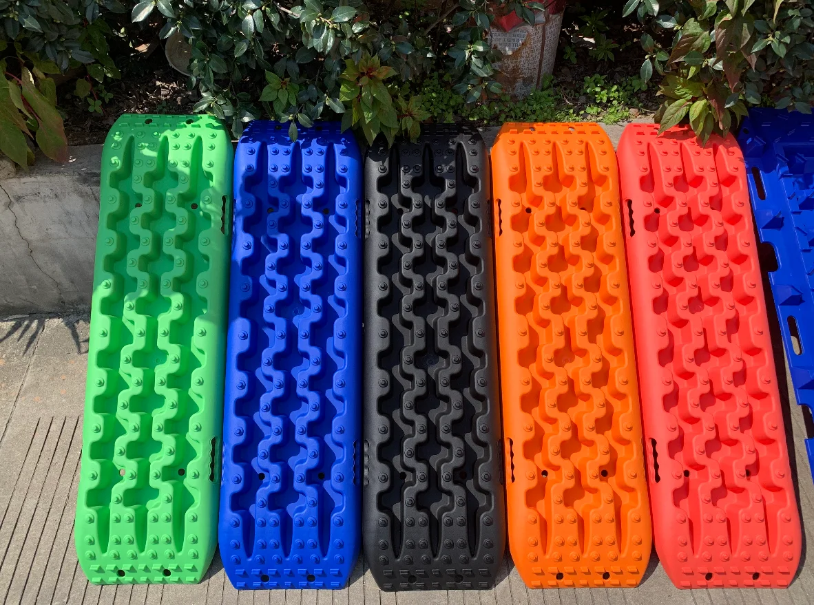 4WD off-Road Sand Mud Snow Recovery - Nylon Traction Boards