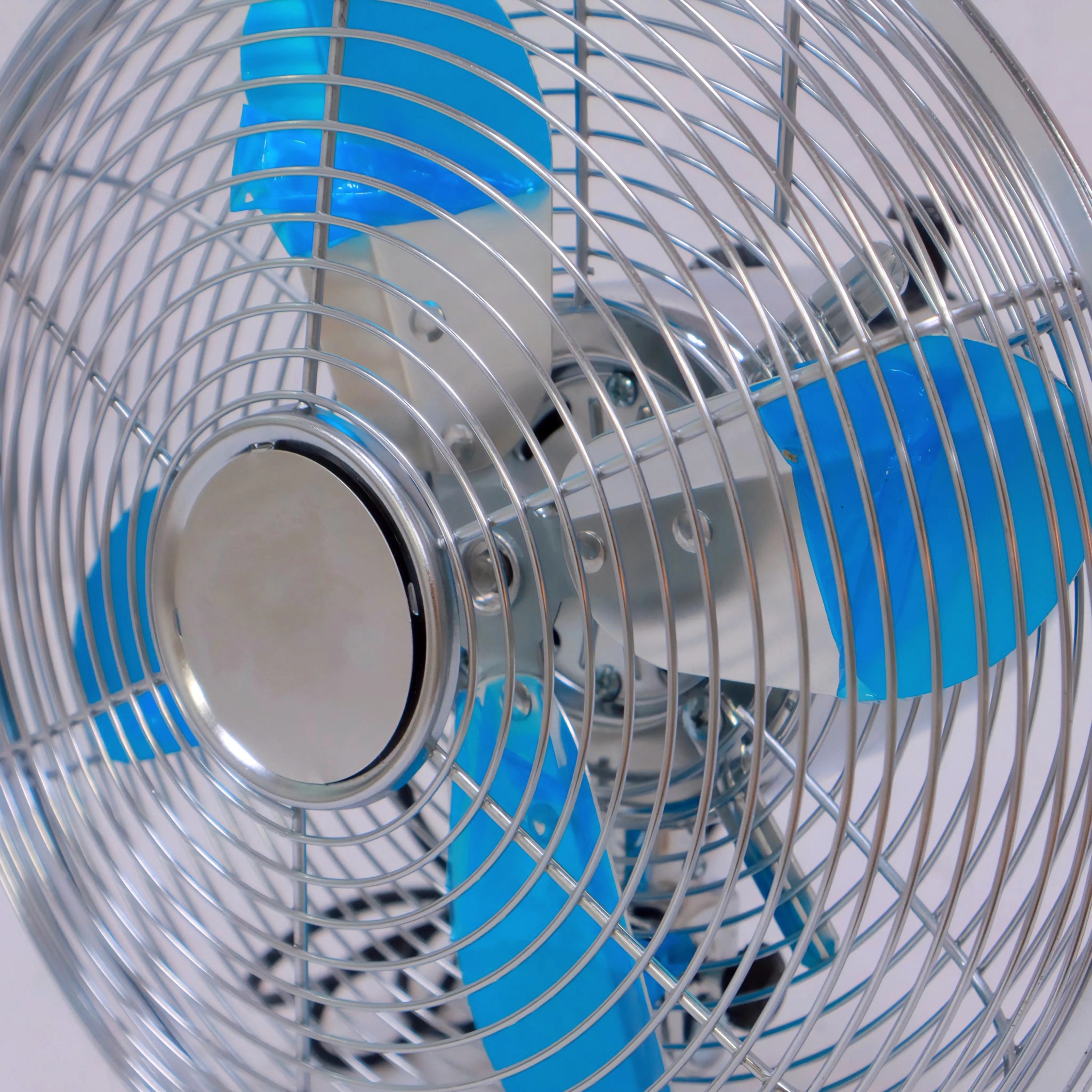 3-speed Oscillating Classic Metal Body Desk Fan High Quality Metal ...