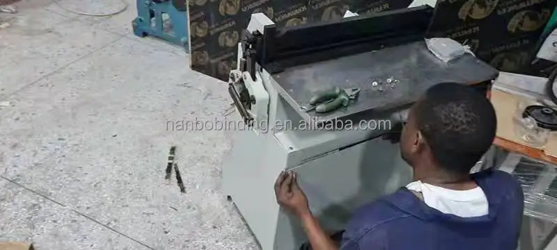 Metal Sheet Calendar Rim Binding Machines - Semi-Automatic Rimming for ...