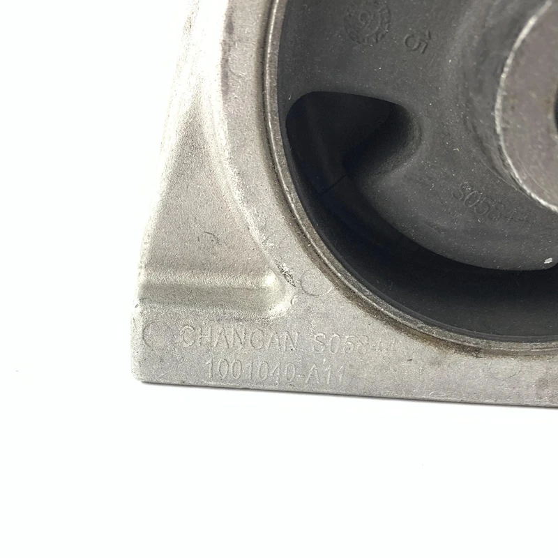 Changan Cs75 1.8t Engine Mounts Rubber Sleeve Fixing Liner For Rear Foot Bracket - Buy Changan ...