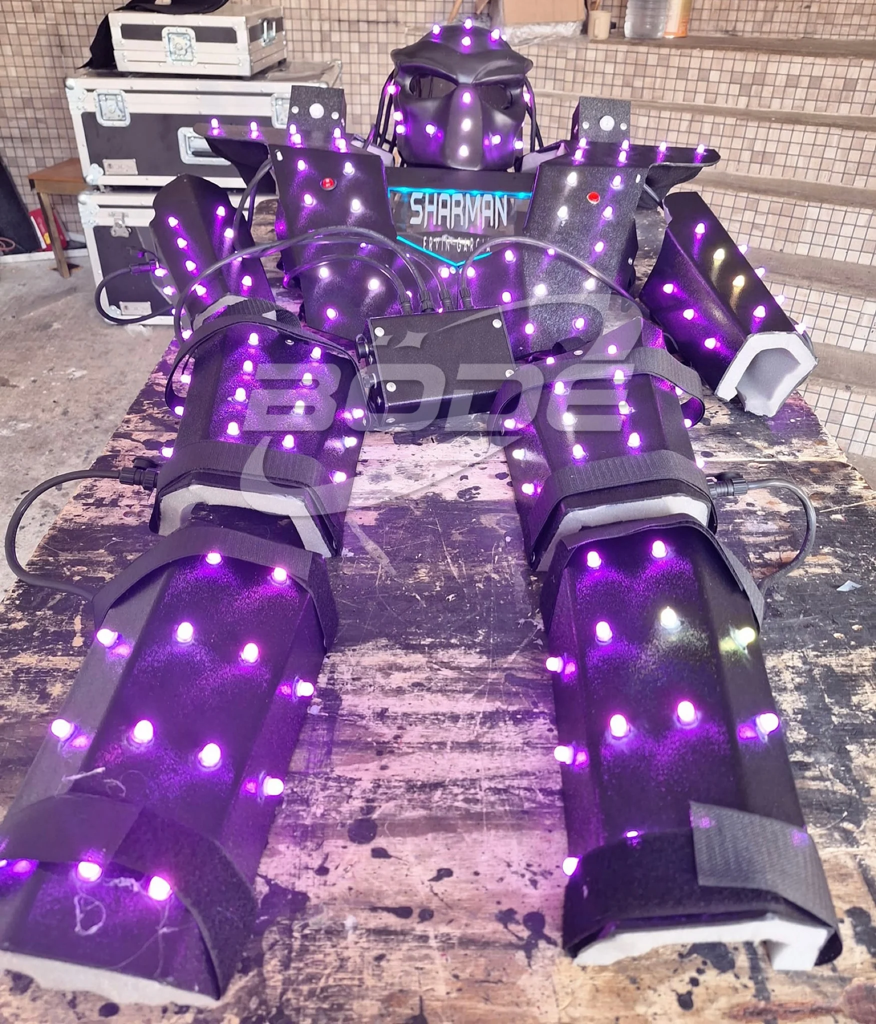 Hot Selling Led Mecha Stilts Costume Party Stage Predator Stilts Rrobot ...