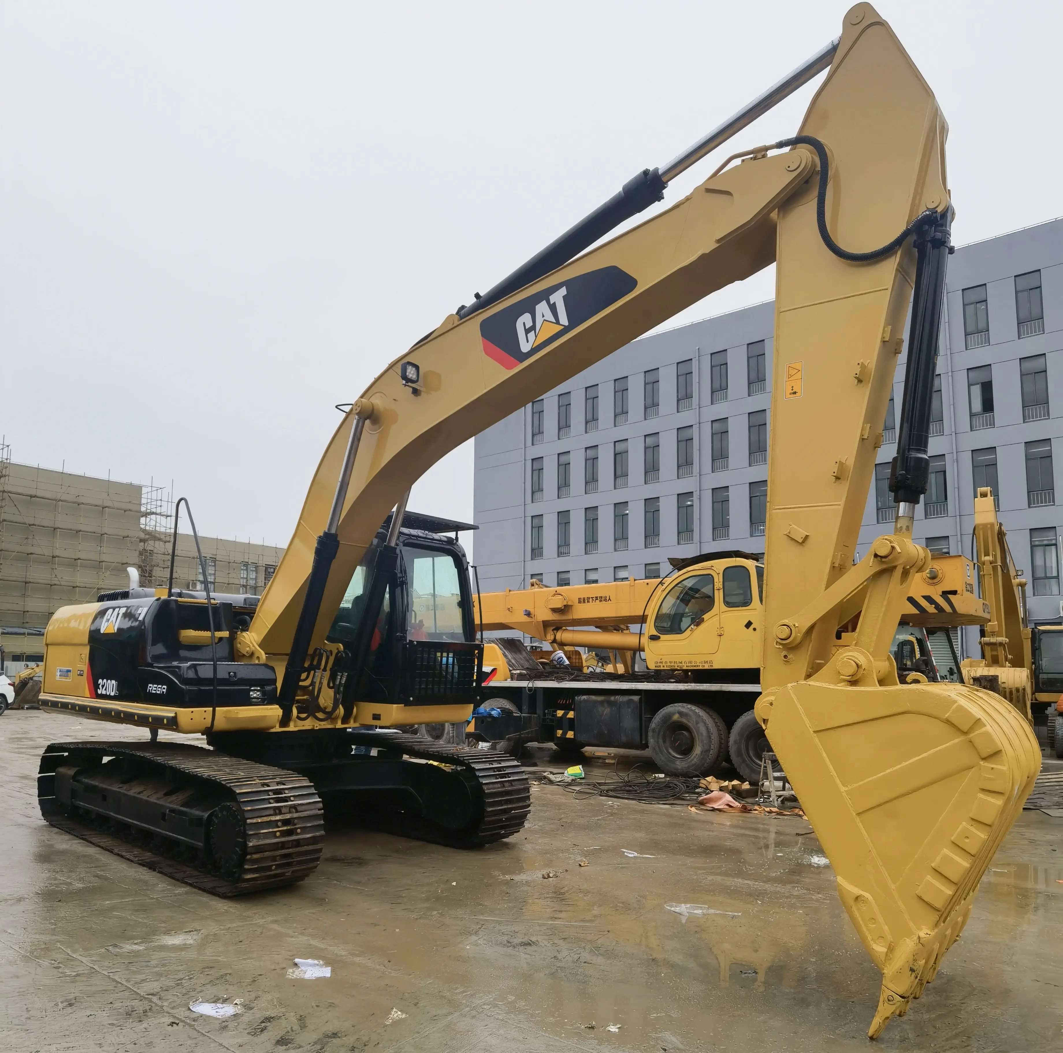 Crawler Used Excavadora Caterpillar 320dl Excavator Machine Cat Japan ...
