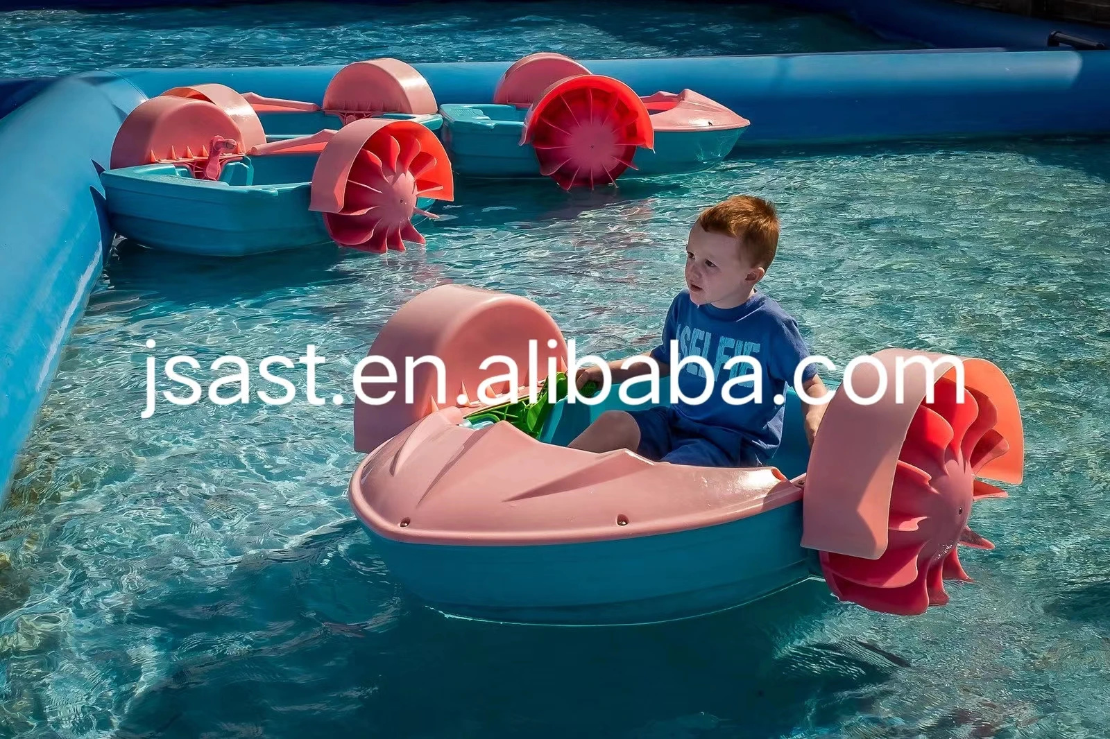 Safe Water Fun with Hand Rowing Boats - Perfect for Kids