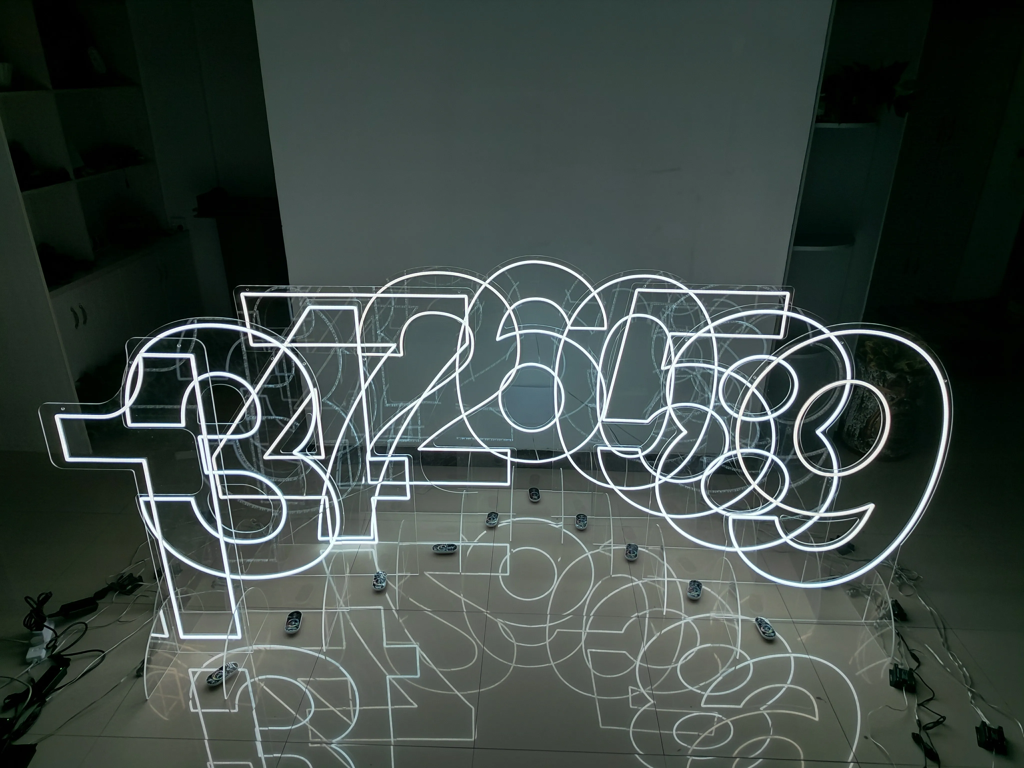 Winbo Free Shipping LED Letter Number Lights for Parties