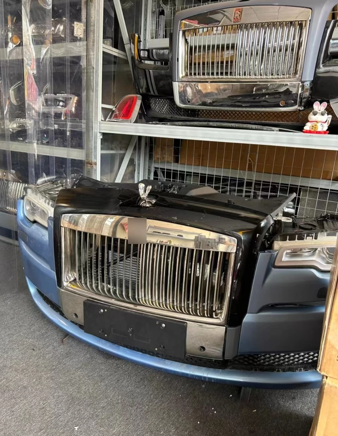 Original Used Front Bumper Assembly with Grill for Rolls-Royce Ghost ...