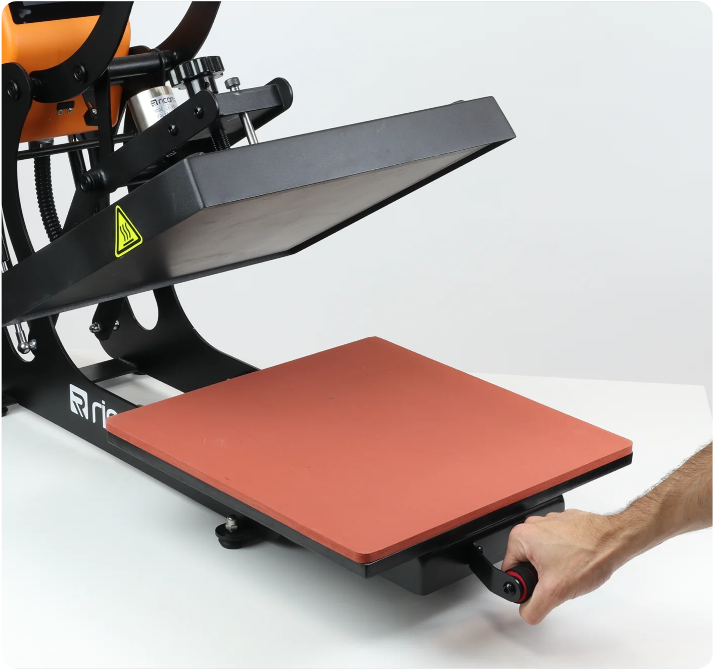 RICOMA Semi-Automatic Heat Press Machine for Clothing & Plates