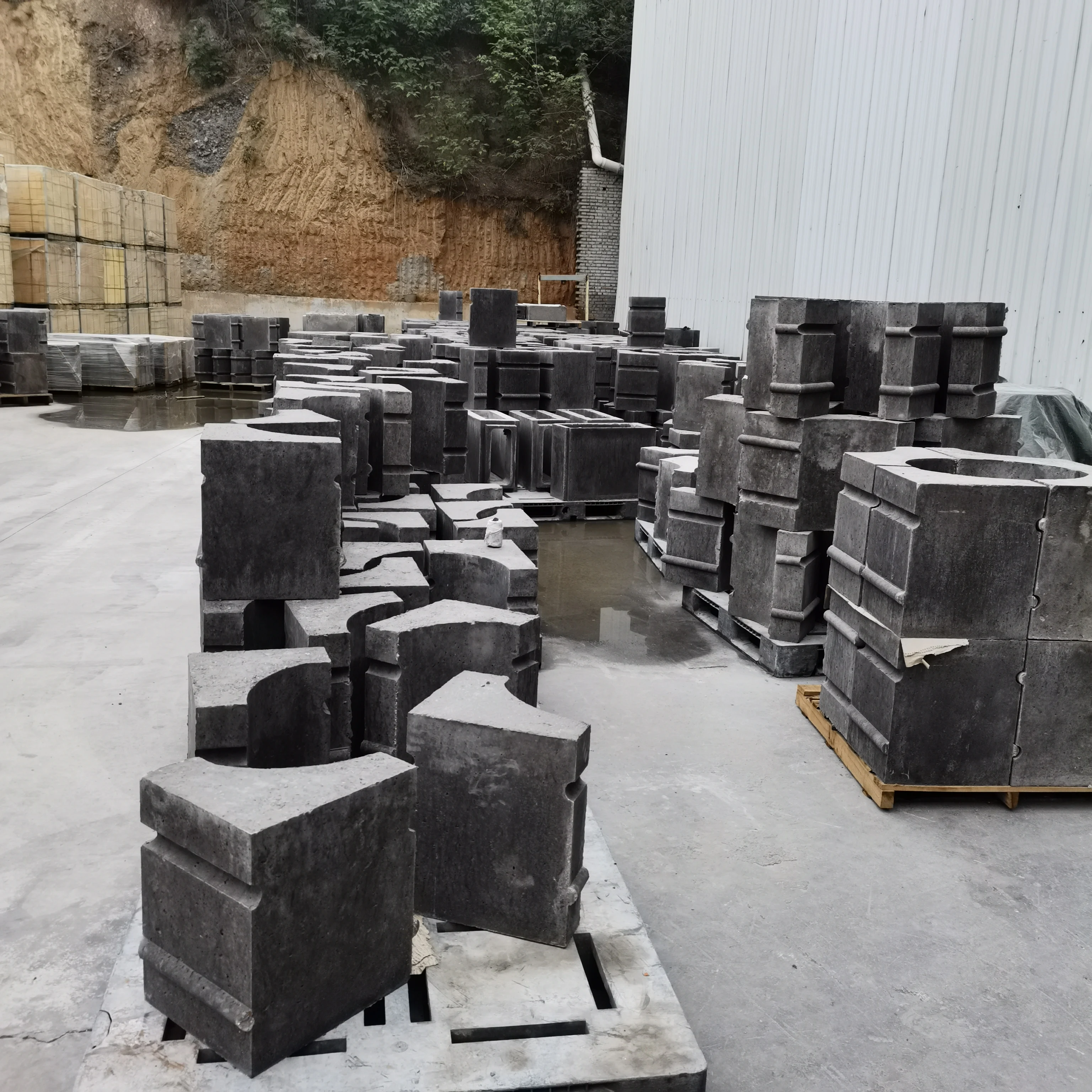 Customized Incinerator Precast Shapes Precast Blocks Refractory Precast ...