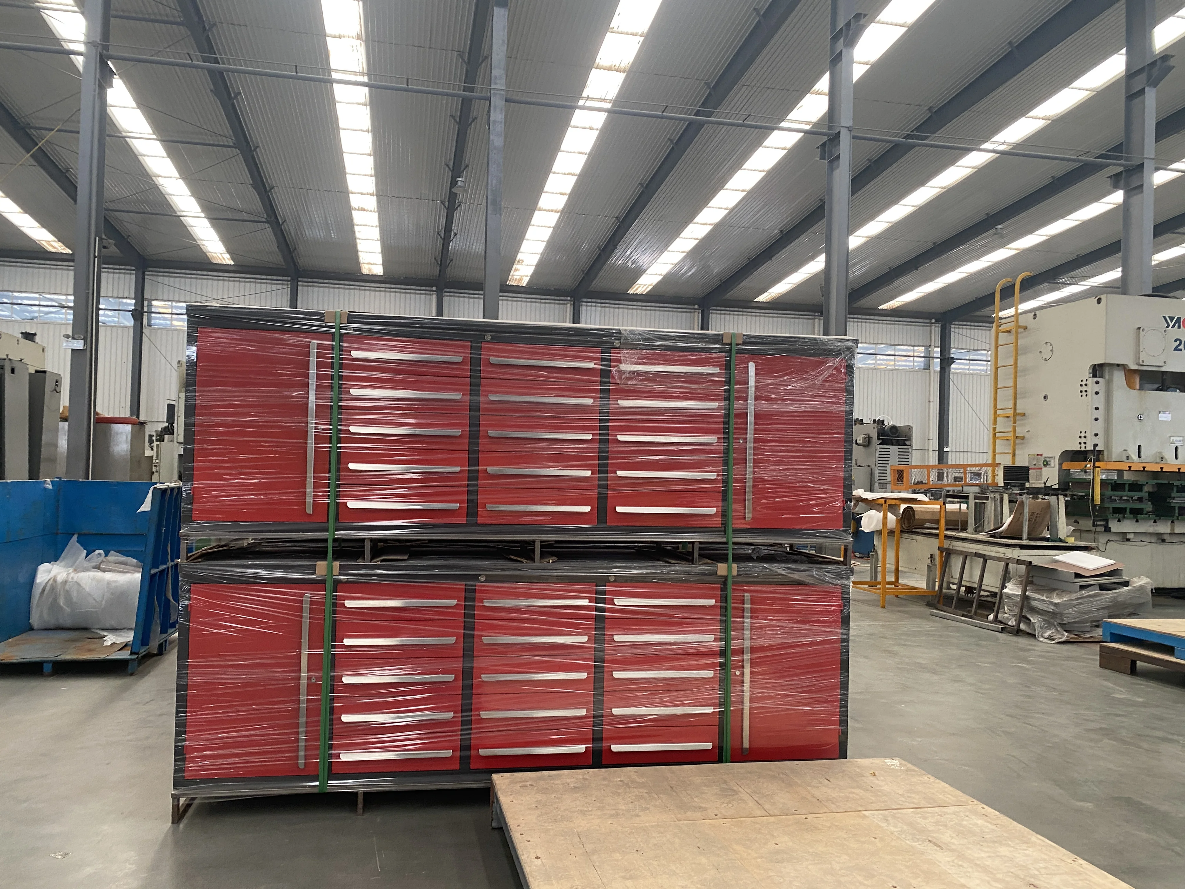 2024 Heavy Duty Metal Garage Cabinets for Storage with Key Lock ...