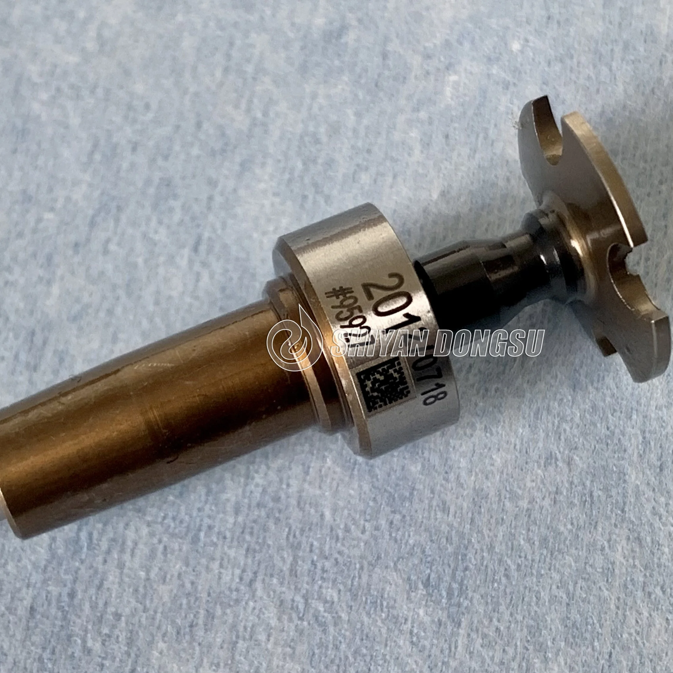 High Quality Common Rail Injector Control Valve F00vc01200 F00vc01201 ...