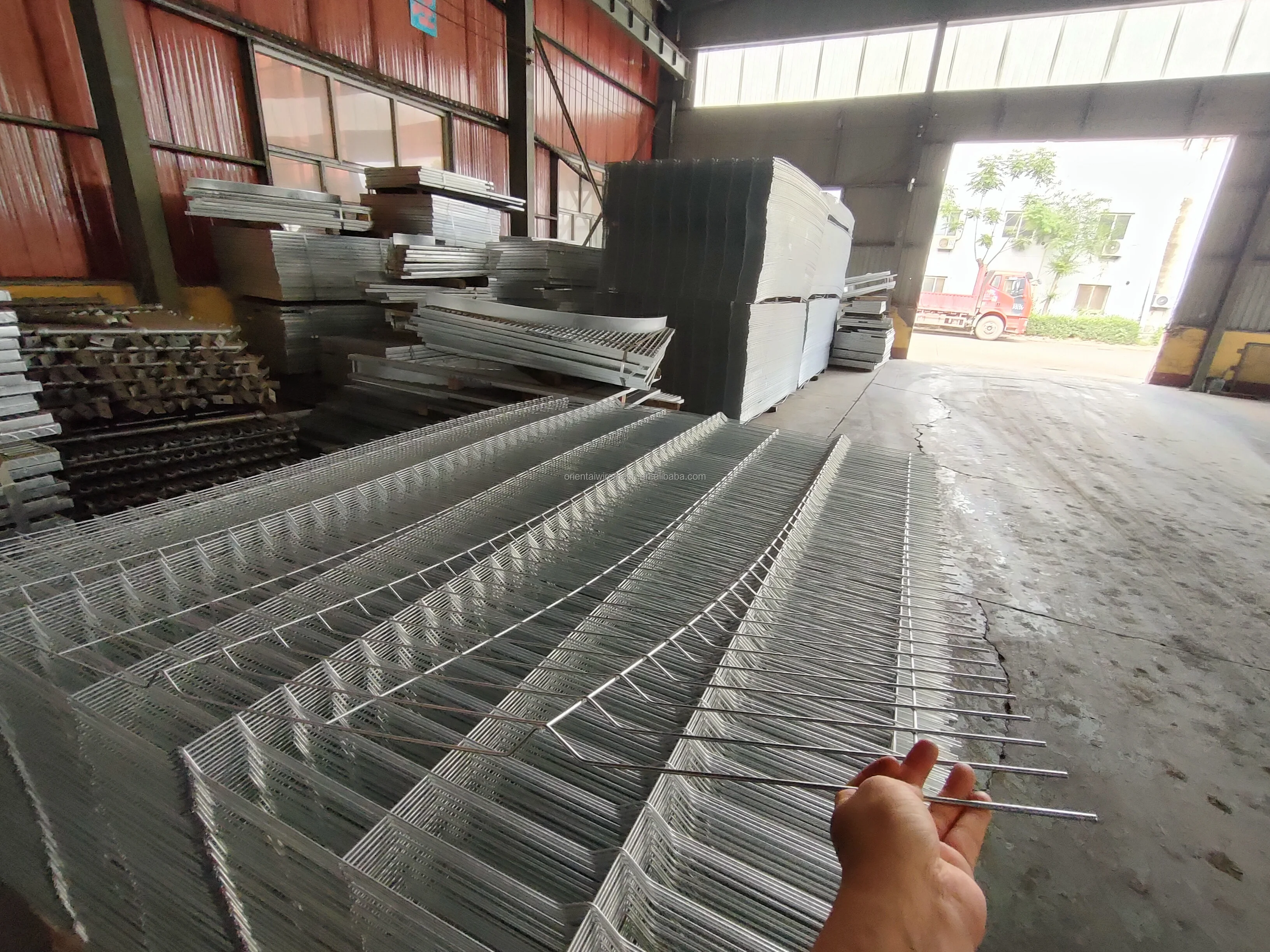 Welded Wire Mesh - Durable Metal Mesh for Construction