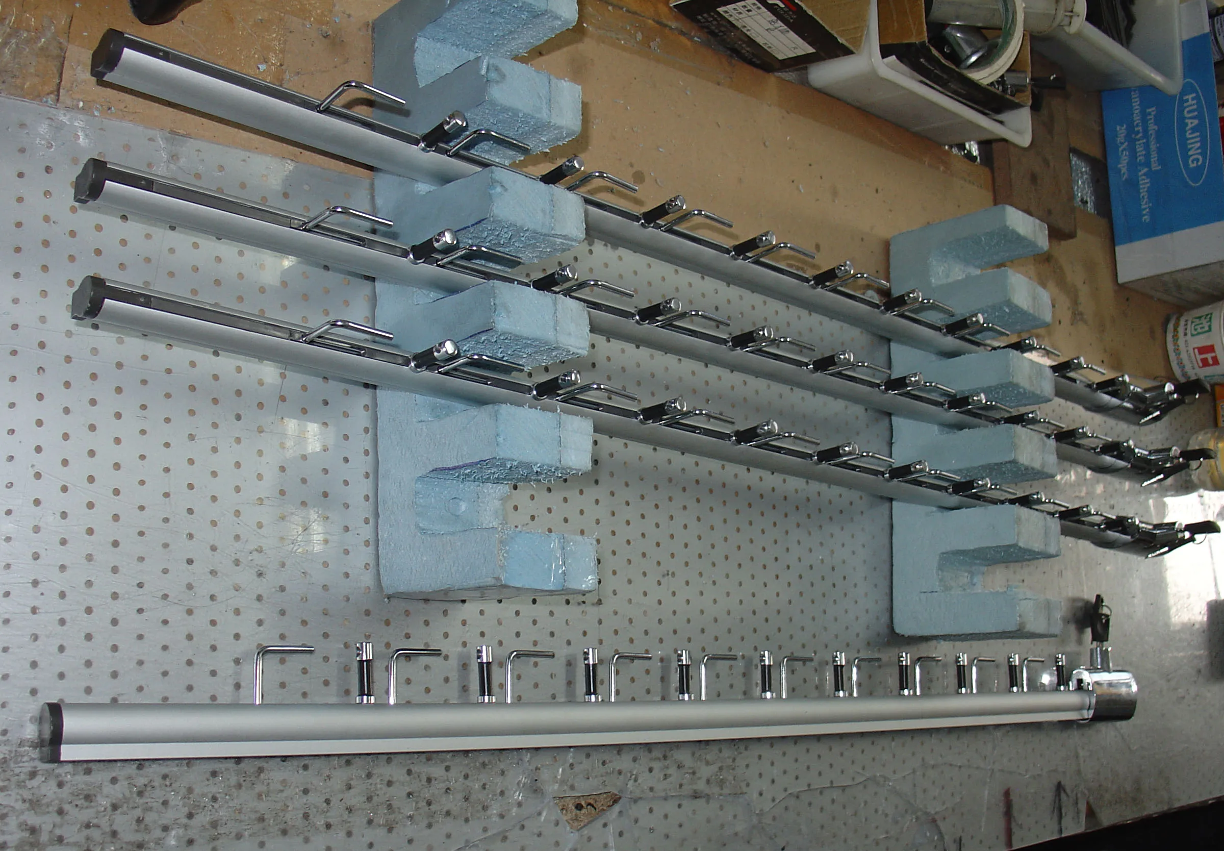 Locking Eyewear Display Rod;wall Mounted Glasses Display Poles;lockable ...