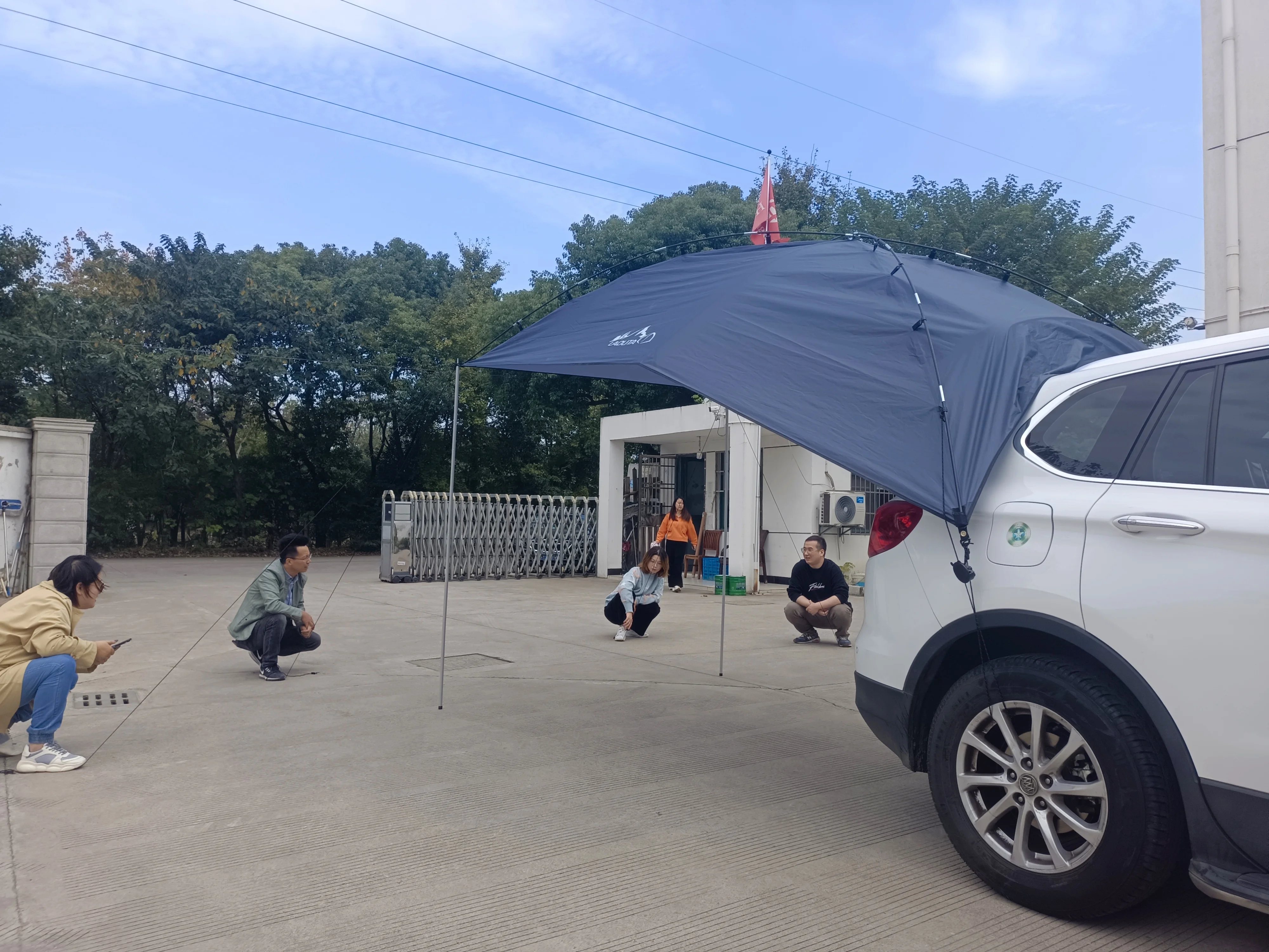 Clamshell Car Covers - Durable and Versatile Protection