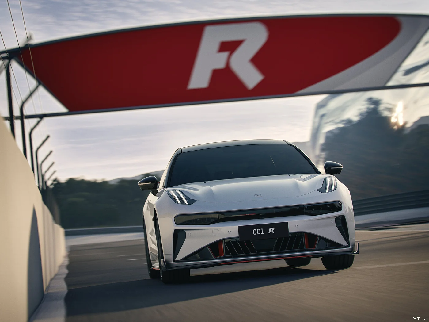 Hunting Suit Supercar Zeekr 001fr Geely New Electric Car High Performance 2.02s 1300ps 1280n M ...