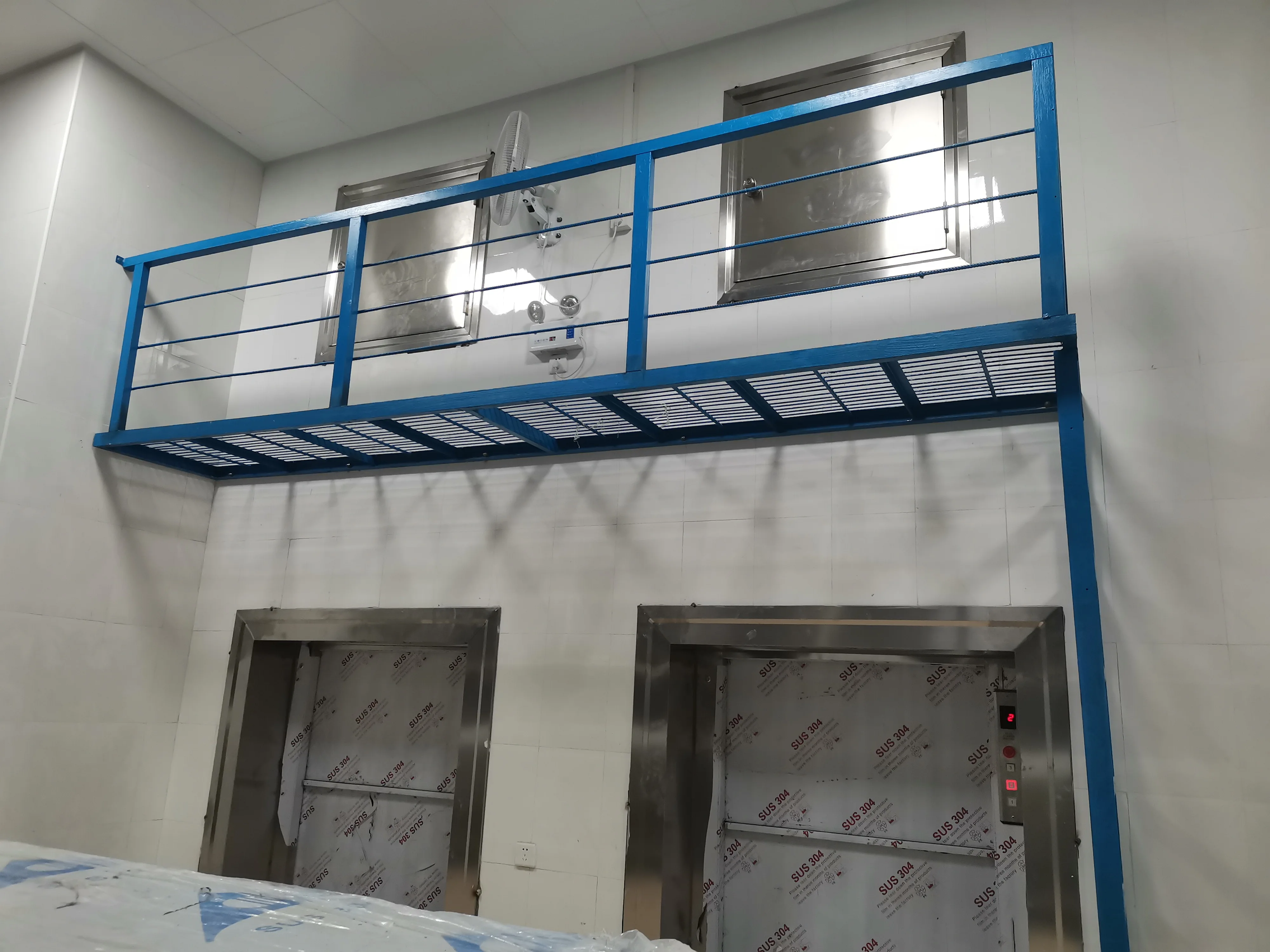 Stainless Steel Food Delivery Dumbwaiter Elevator Lift | Customized ...