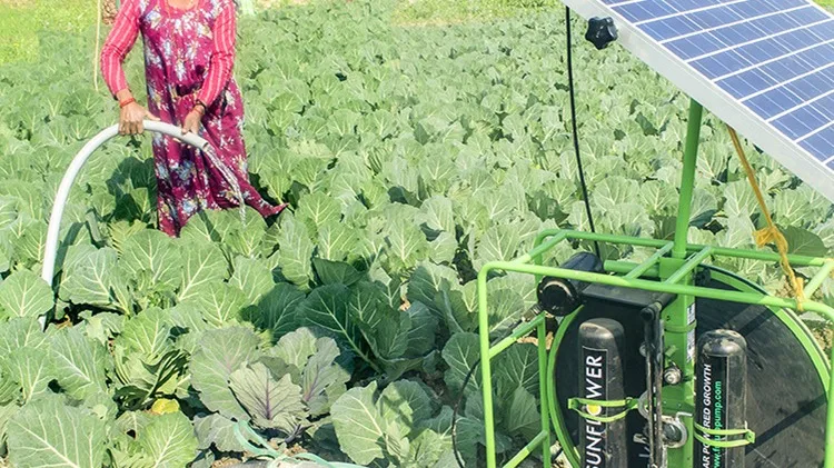 Difful Factory Direct Sale 750w 1500w Solar Booster Surface Solar Power ...