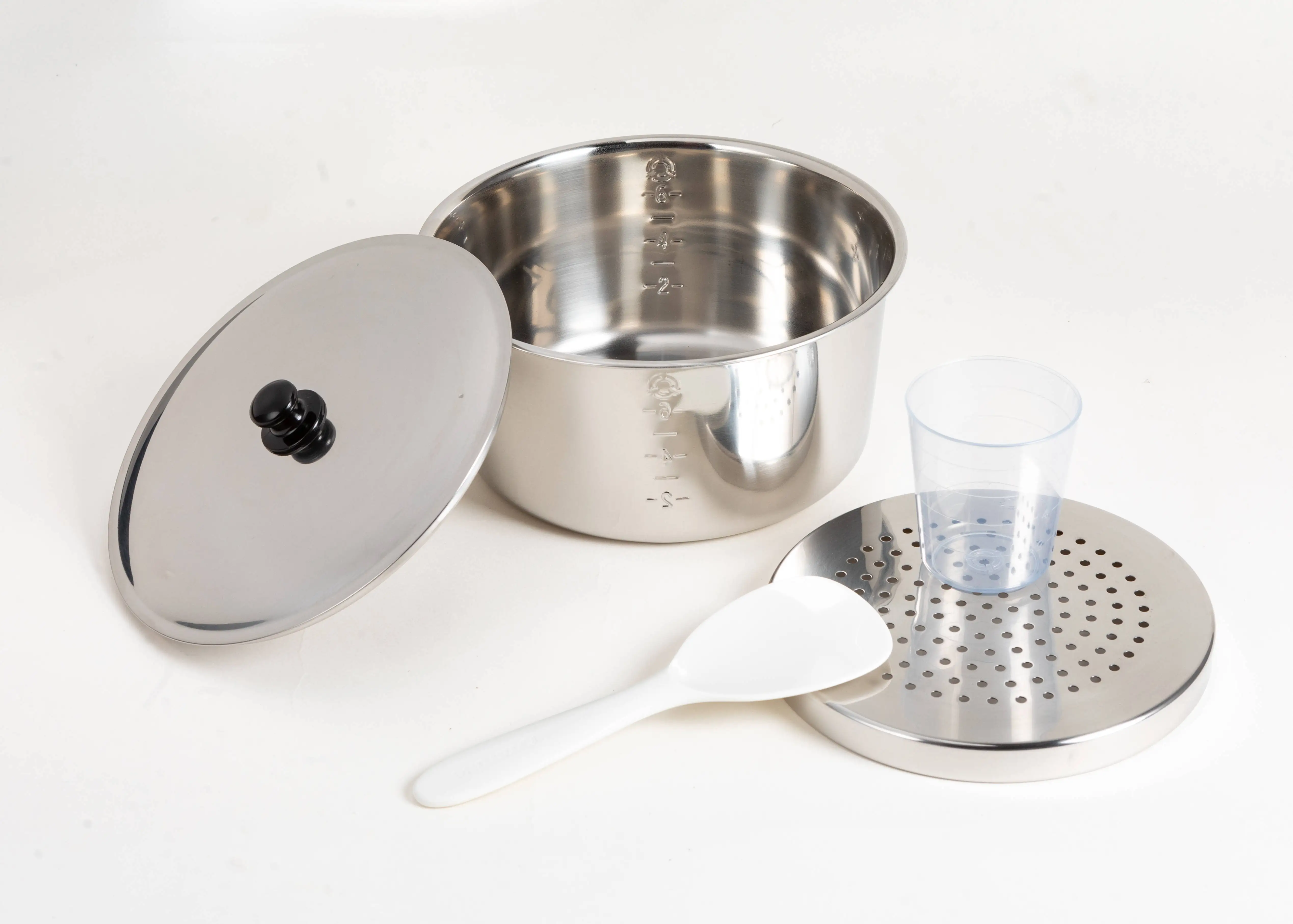 Taiwan Brand Round Electric Steamer Cooker White Color 6 Cups Uncooked ...