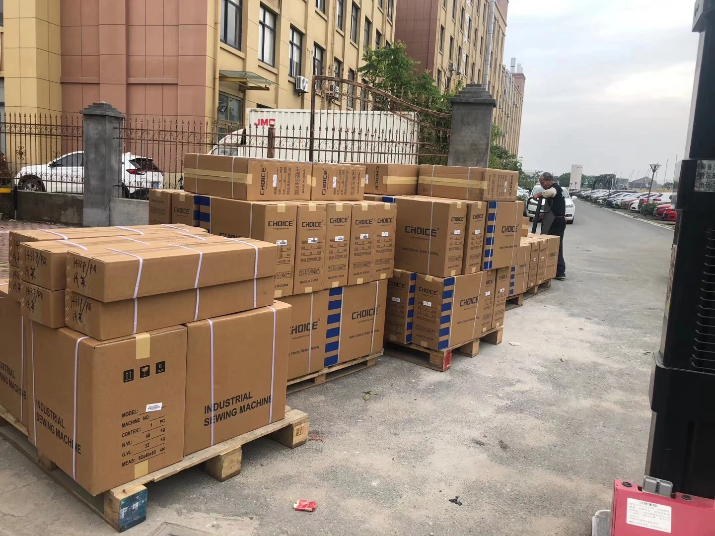 Golden Choice Czd-1200 Speed Controlled Air Floating Band Knife Cutting ...