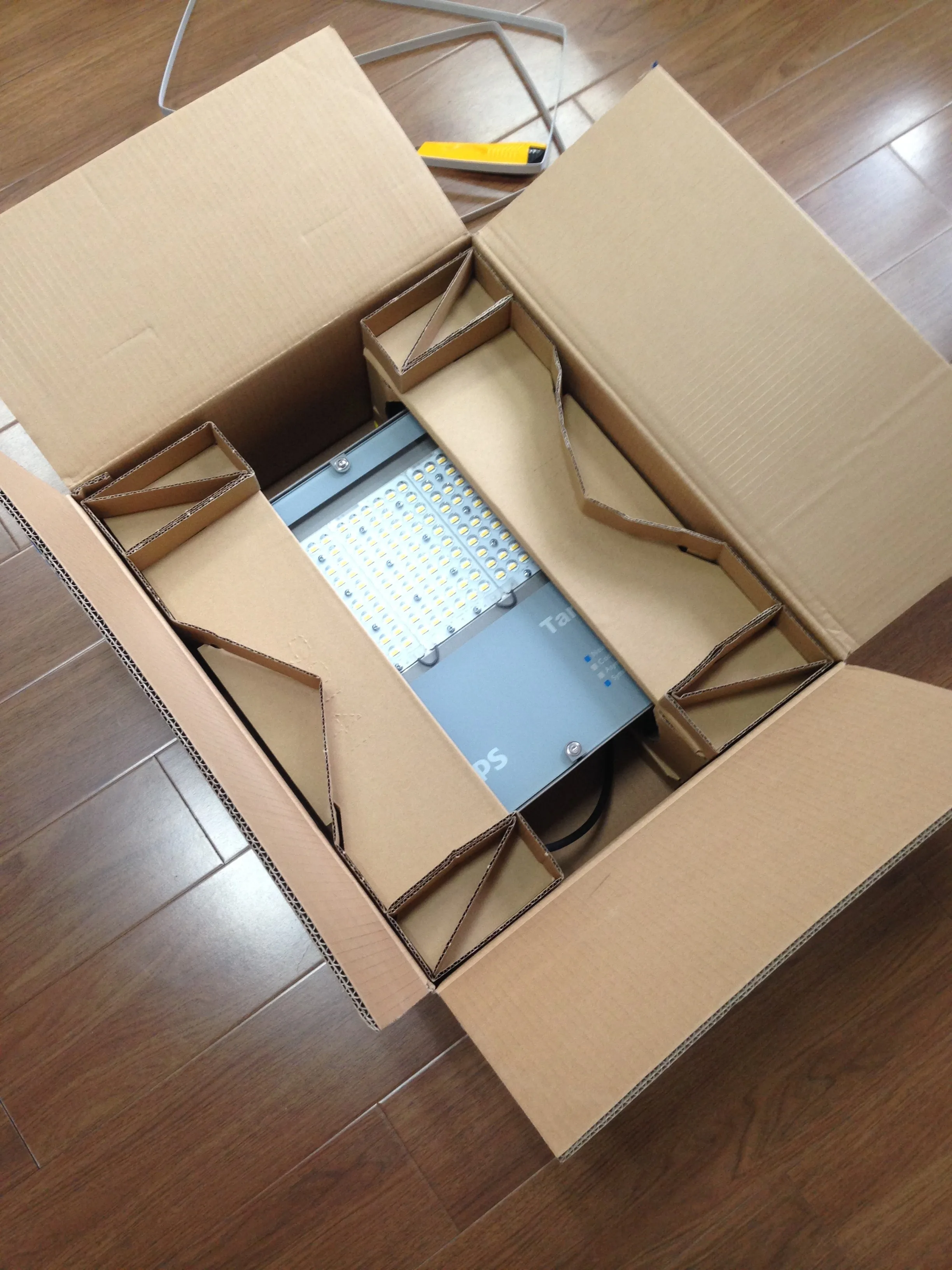 Philips Proyector Led Tango G2 Bvp281 Original - Buy Reflector De ...